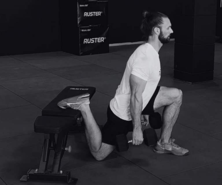 Sentadillas búlgara. Consigue unas piernas fuertes y tonificada.